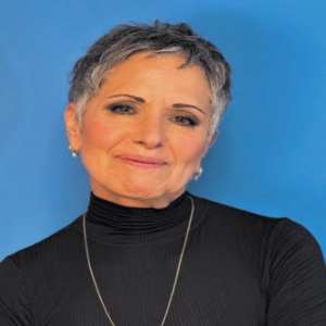 Denise Chamian Birthday, Real Name, Age, Weight, Height, Family, Facts, Contact Details ...